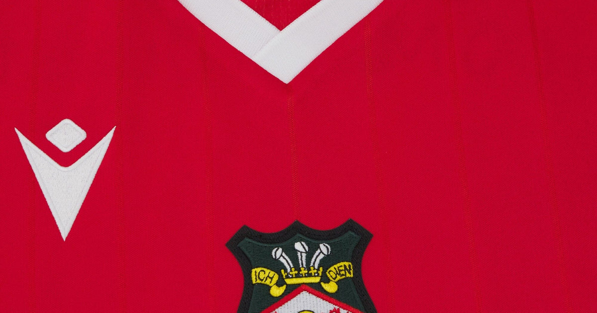 Wrexham AFC 25/26 Home Women's Jersey (700128170001) | Ultra Football