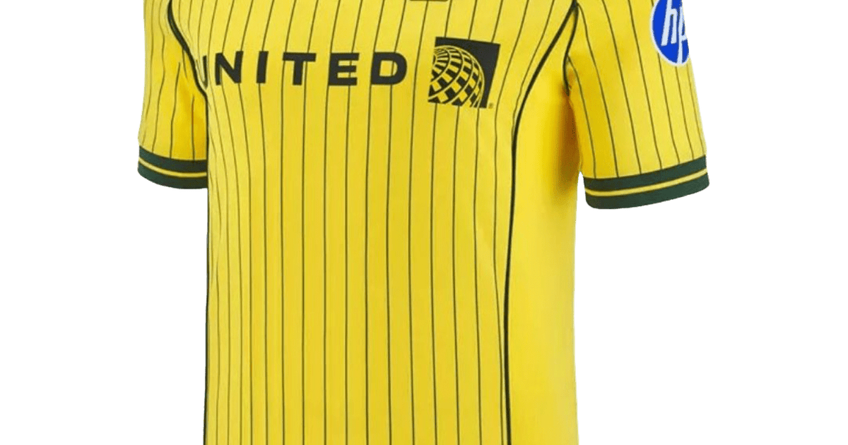 Wrexham AFC Jerseys & Fan Gear | Ultra Football